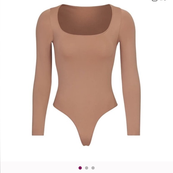 SKIMS | Tops | Skims Essential Long Sleeve Bodysuit Sienna Sm | Poshmark